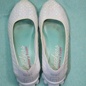 Skechers | Shoes | Skechers Silver Weaved Slip On Sneakers Sz 85 | Poshmark